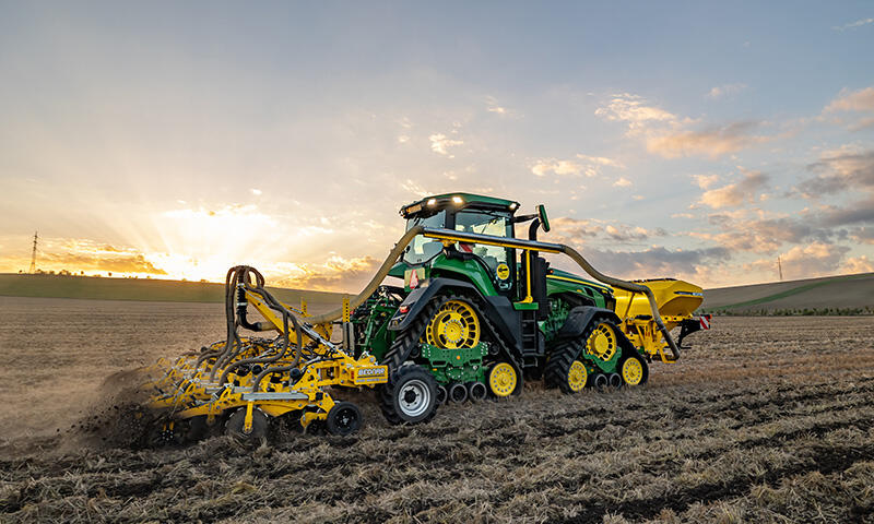BEDNAR je výrobce zemědělské techniky | STROM PRAHA a.s.