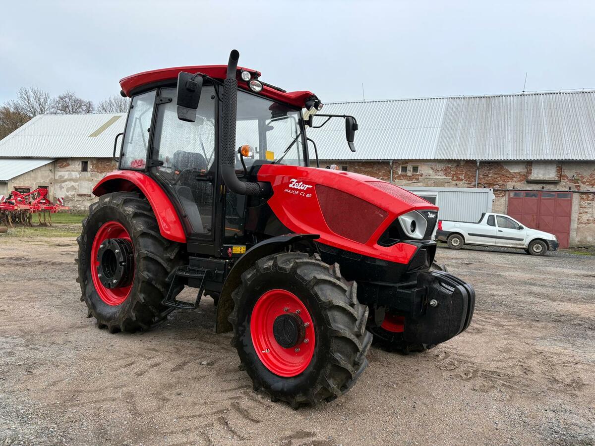 Kolový traktor Traktor Zetor Major CL 80| STROM PRAHA a.s.
