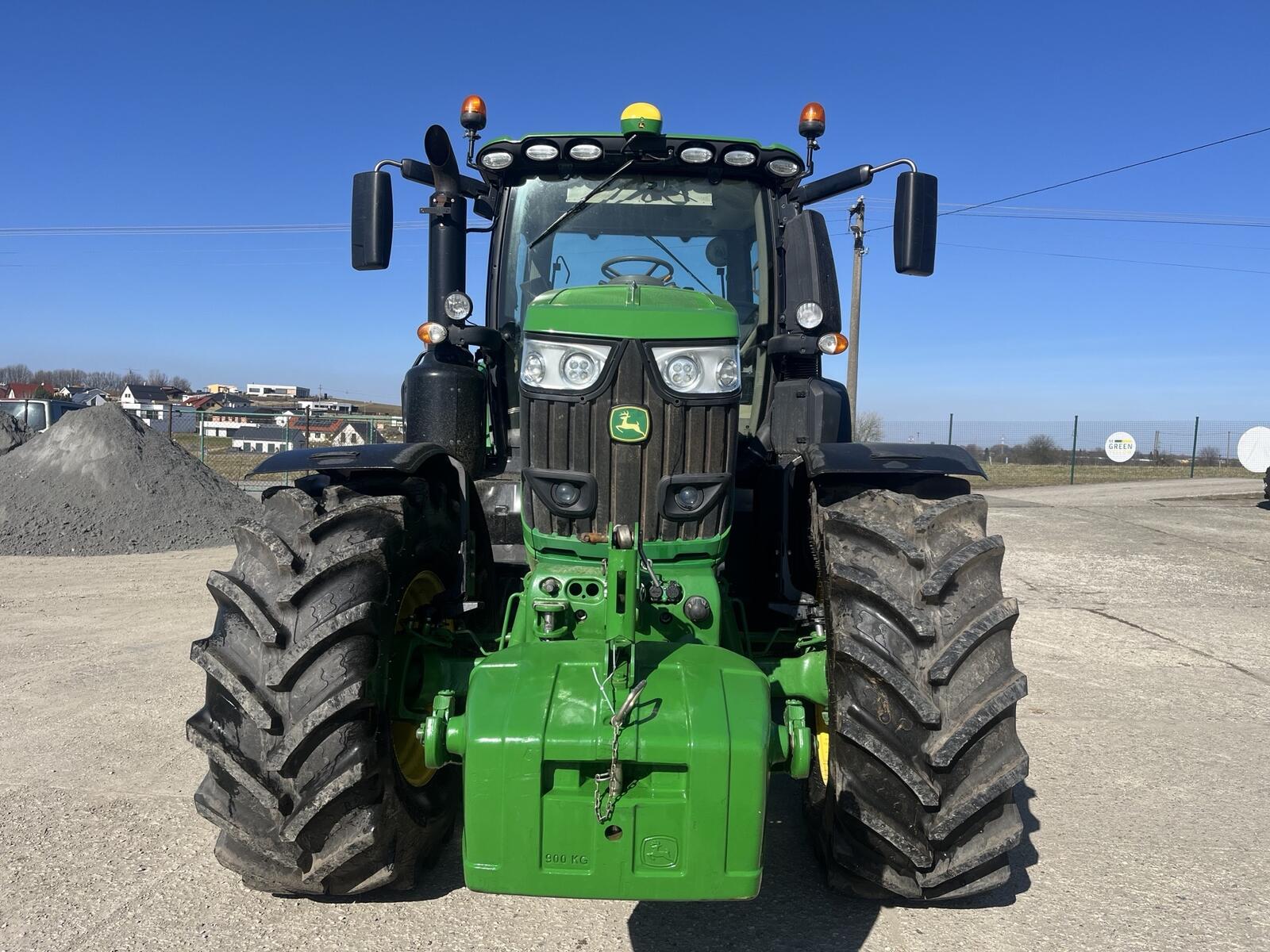 Použitý kolový traktor John Deere 6250R | STROM PRAHA a.s.